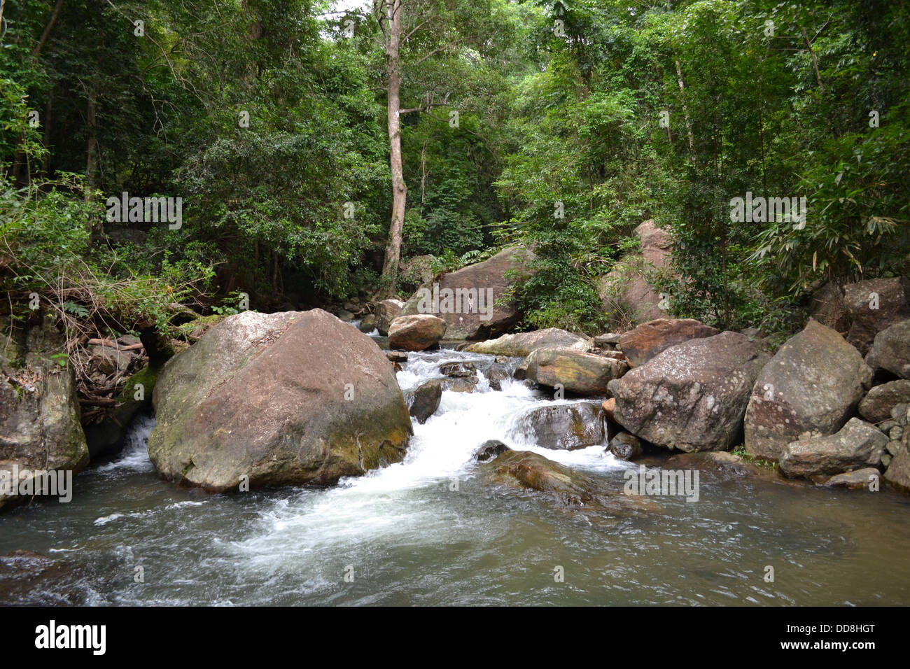 waterfall stream lake water droplets of water Stock Photo - Alamy