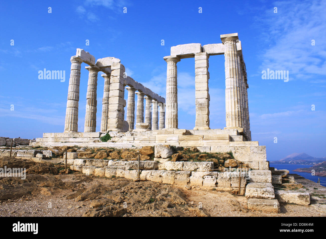 Greek temple sea hi-res stock photography and images - Alamy