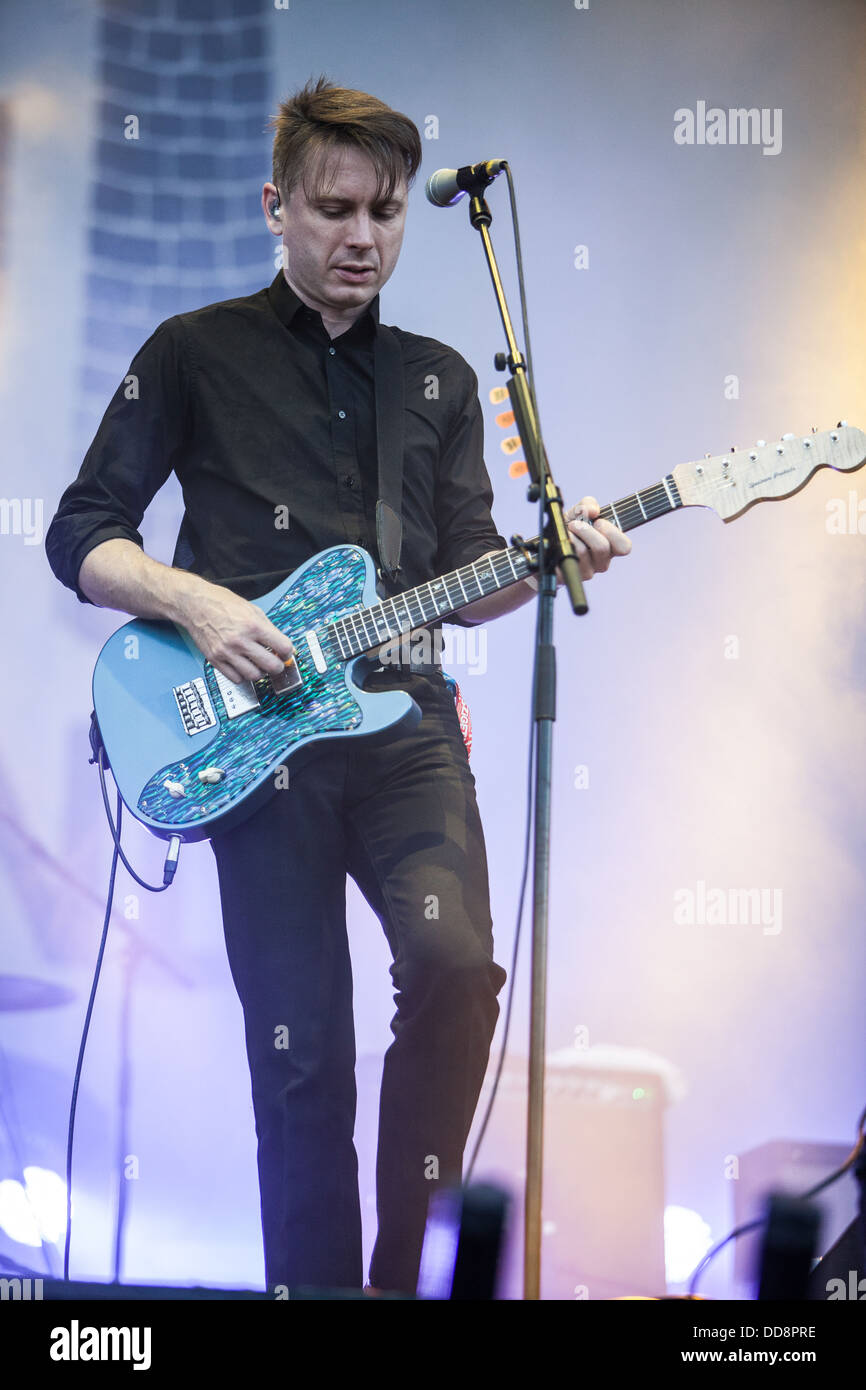 Scottish rock band franz ferdinand hi-res stock photography and images ...