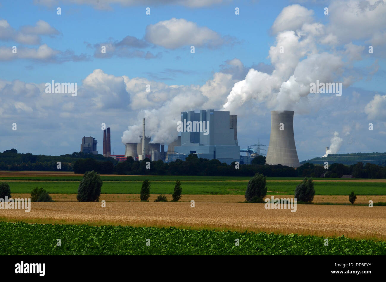 Brown coal power plants in hi-res stock photography and images - Alamy