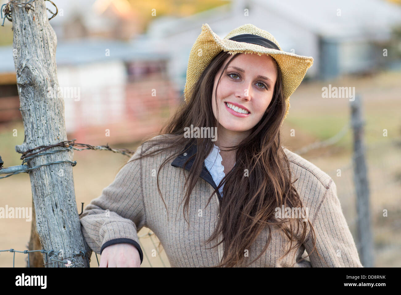 Barbed wire hair hi-res stock photography and images - Alamy