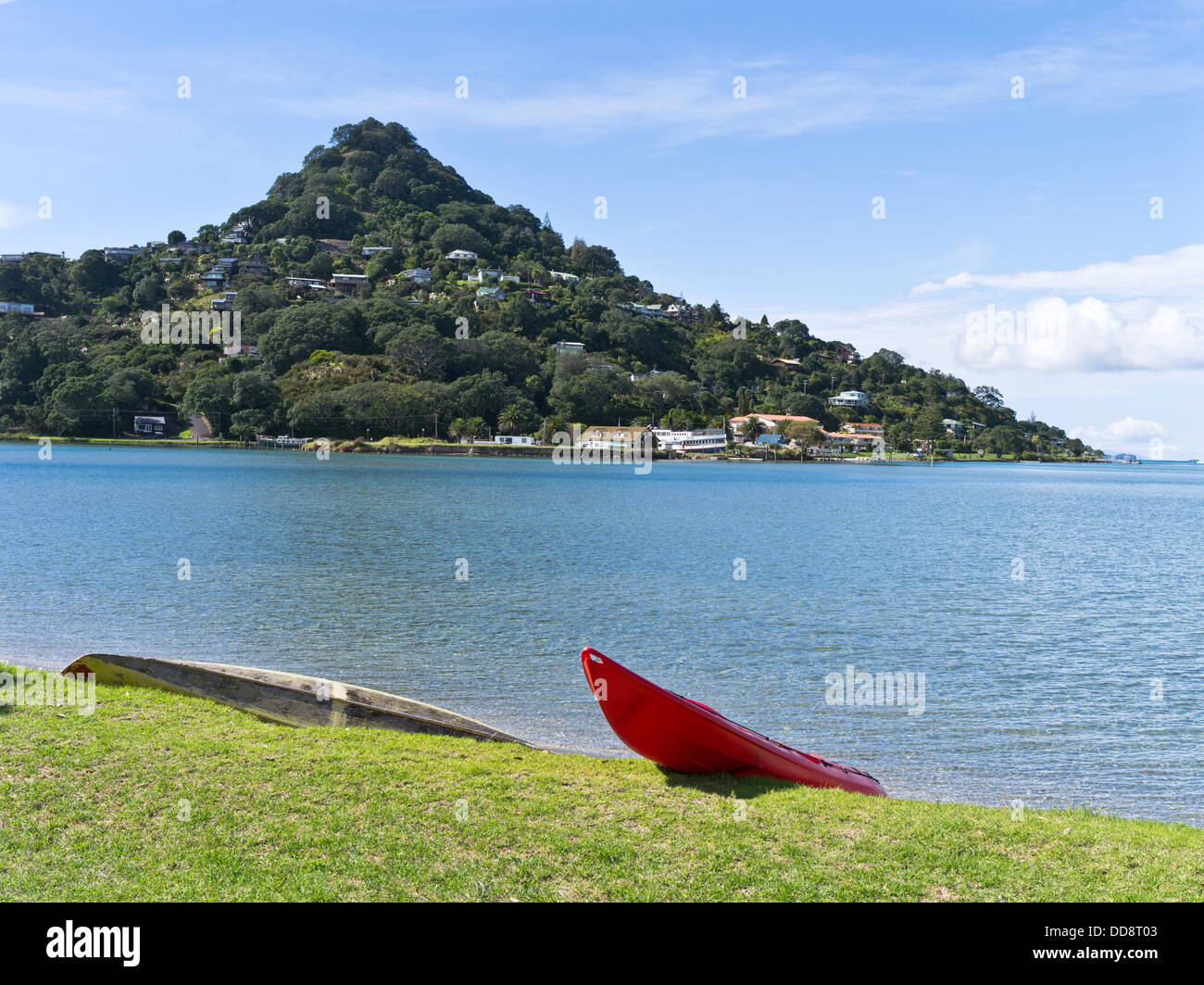 dh Tairua COROMANDEL PENINSULA NEW ZEALAND Seafront canoe beached view ...