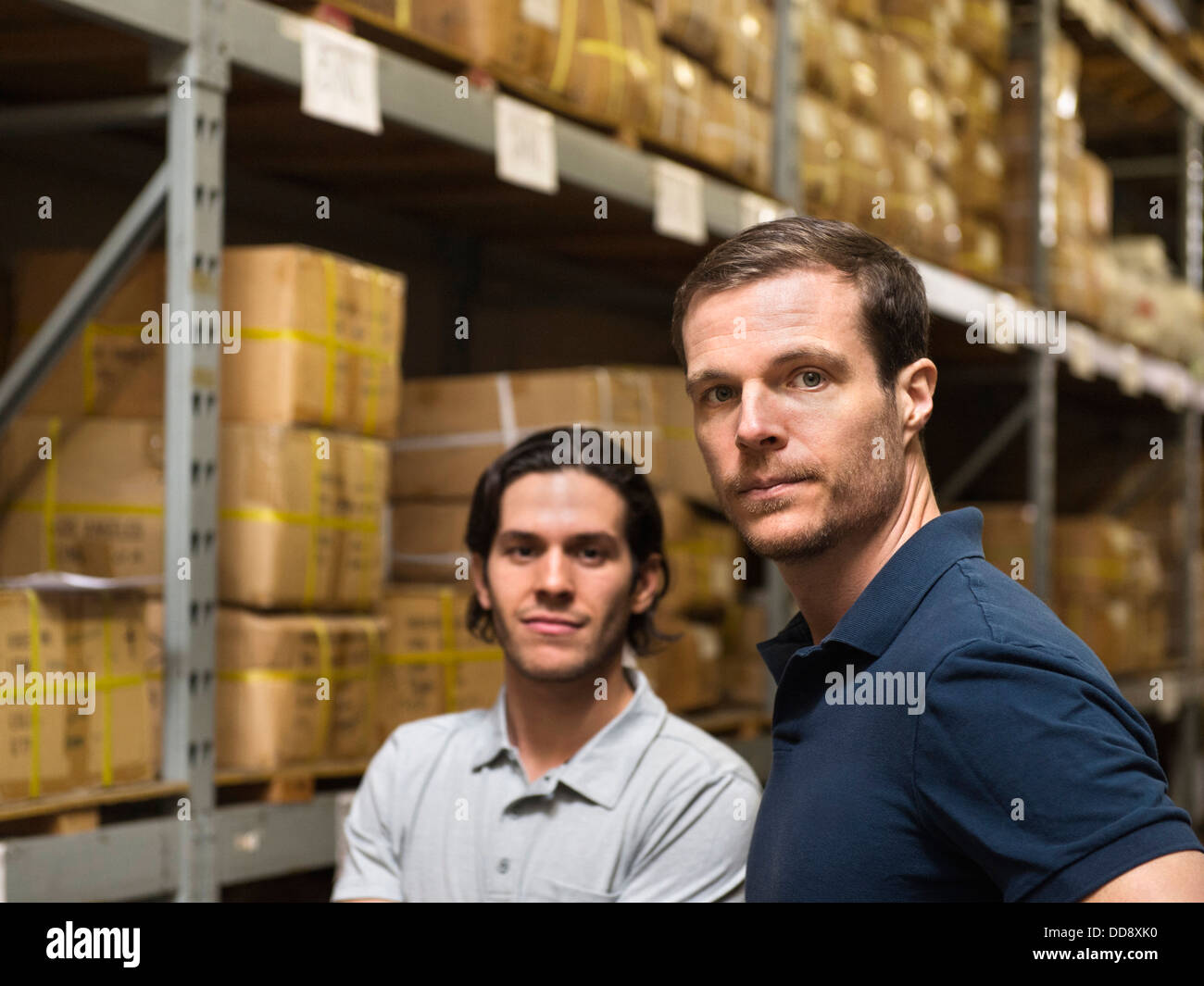 Textile factory workers hi-res stock photography and images - Alamy