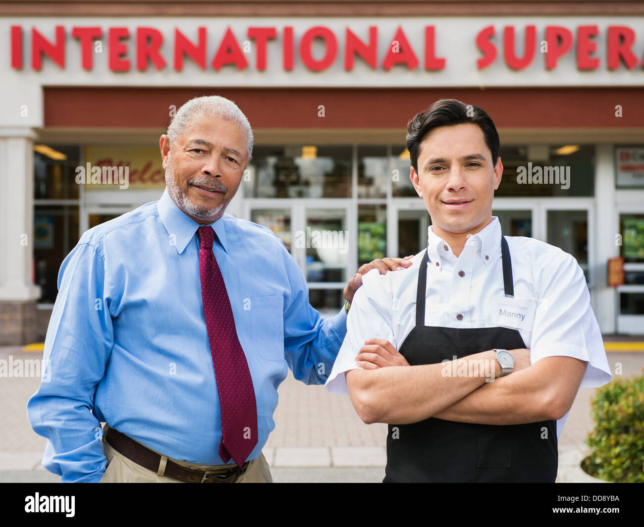 African american clerk grocery store hi-res stock photography and ...