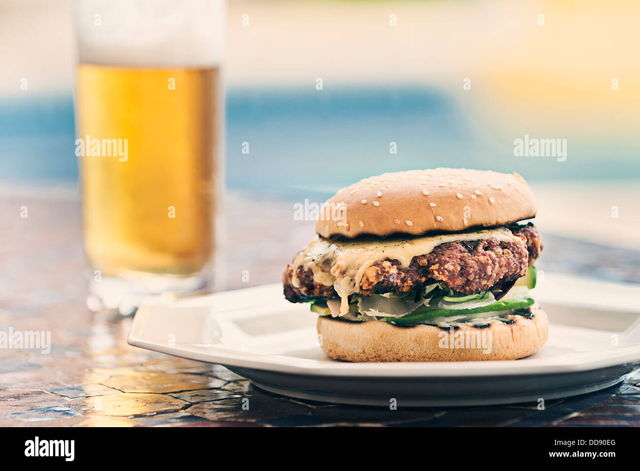 Burger beer lunch hi-res stock photography and images - Alamy