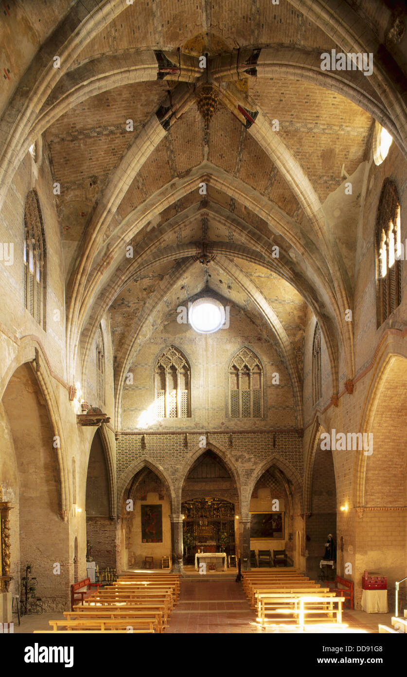 Interior of parish church hi-res stock photography and images - Alamy