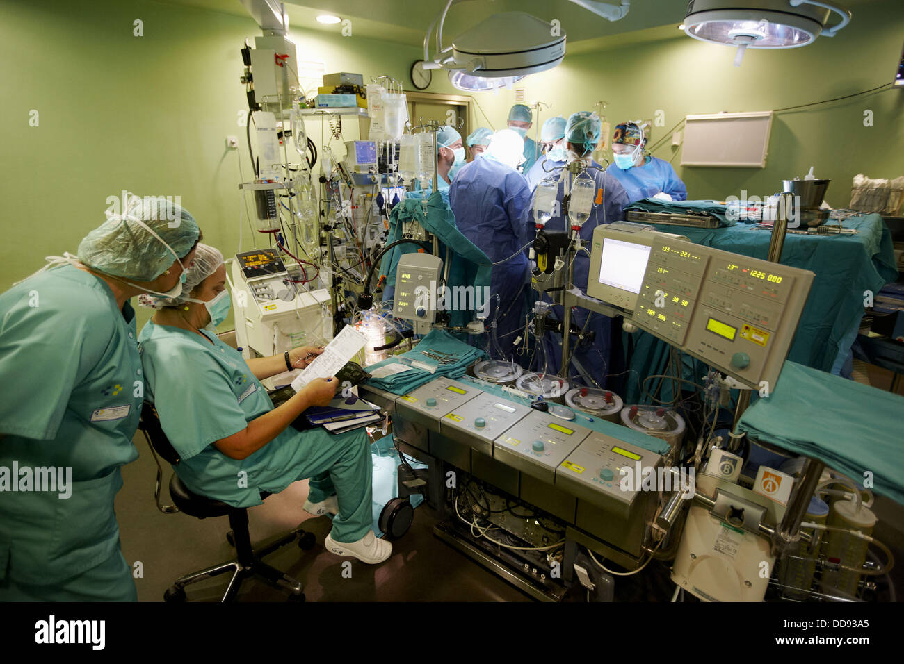 Aortic Valve Surgery High Resolution Stock Photography and Images - Alamy