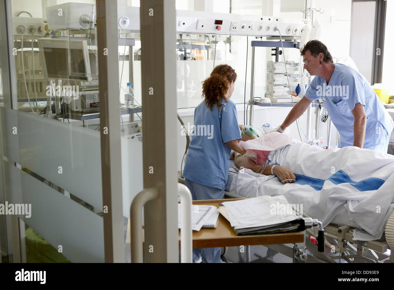 Resuscitation High Resolution Stock Photography and Images - Alamy