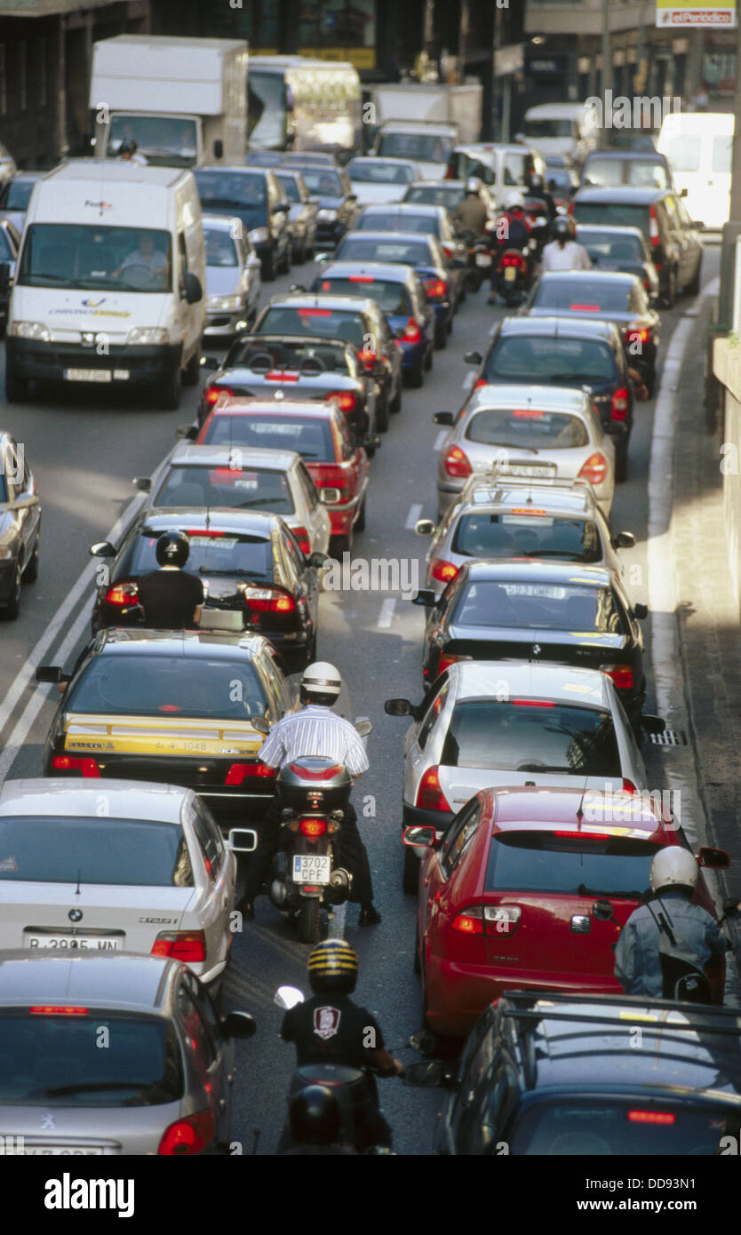 Traffic jam barcelona spain hi-res stock photography and images - Alamy