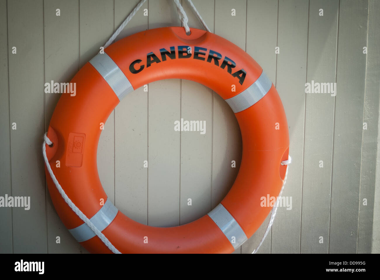 Cargo ring hi-res stock photography and images - Alamy