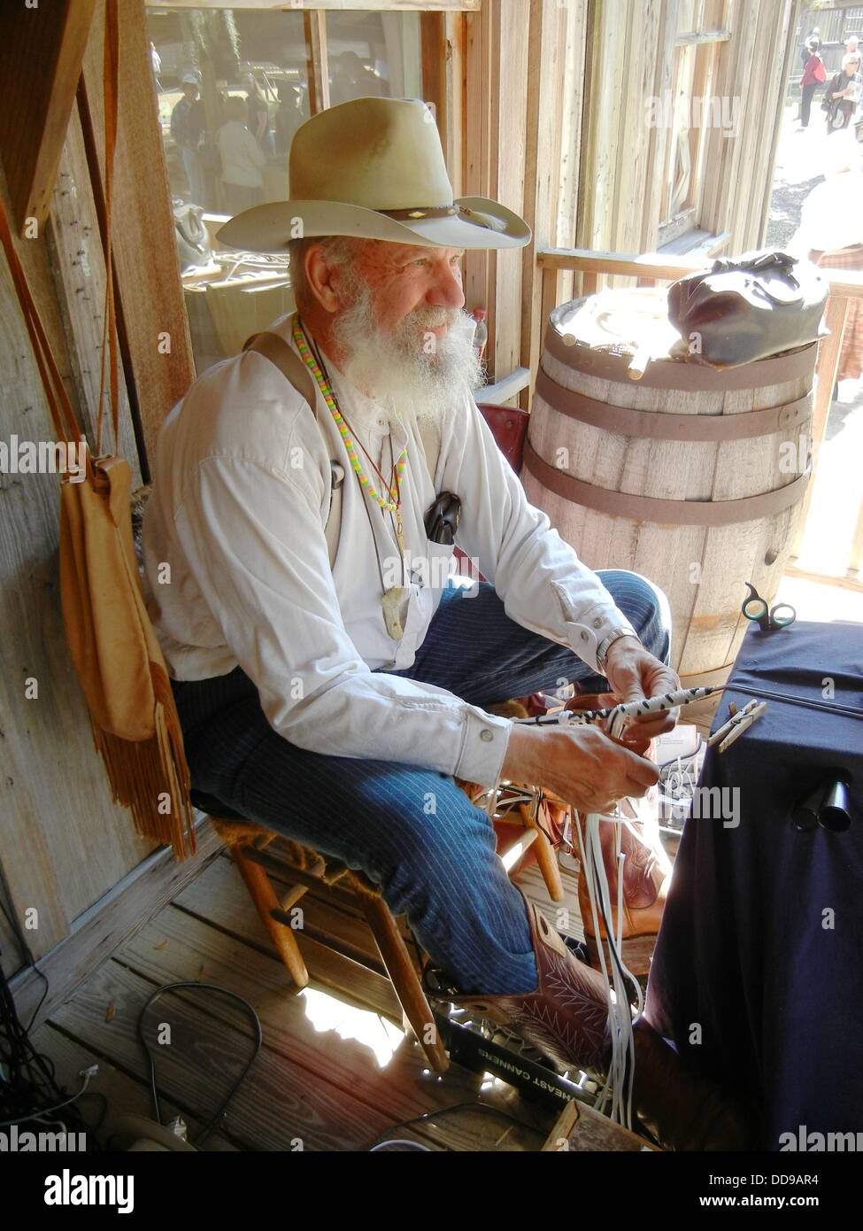 Hand state hi-res stock photography and images - Alamy