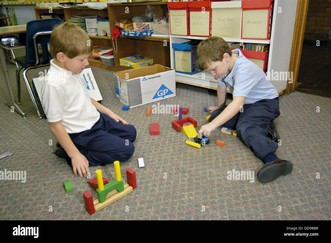 Second grade classroom hi-res stock photography and images - Alamy