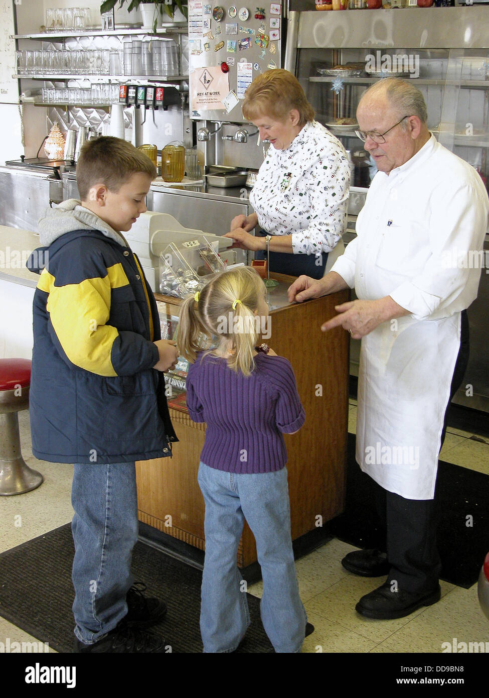 Boy cash pay counter hi-res stock photography and images - Alamy