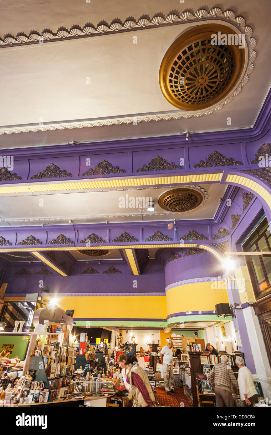 Blackpool market hi-res stock photography and images - Alamy