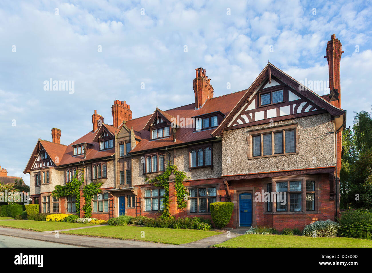 England, Merseyside, Wirral, Port Sunlight, Housing Stock Photo - Alamy