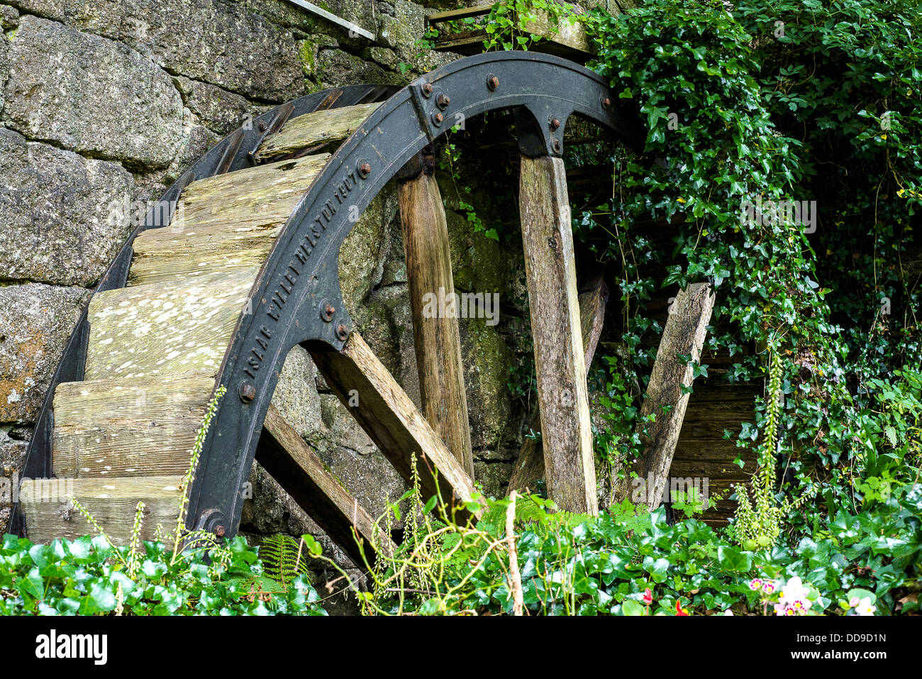 Water wheel mill hi-res stock photography and images - Alamy