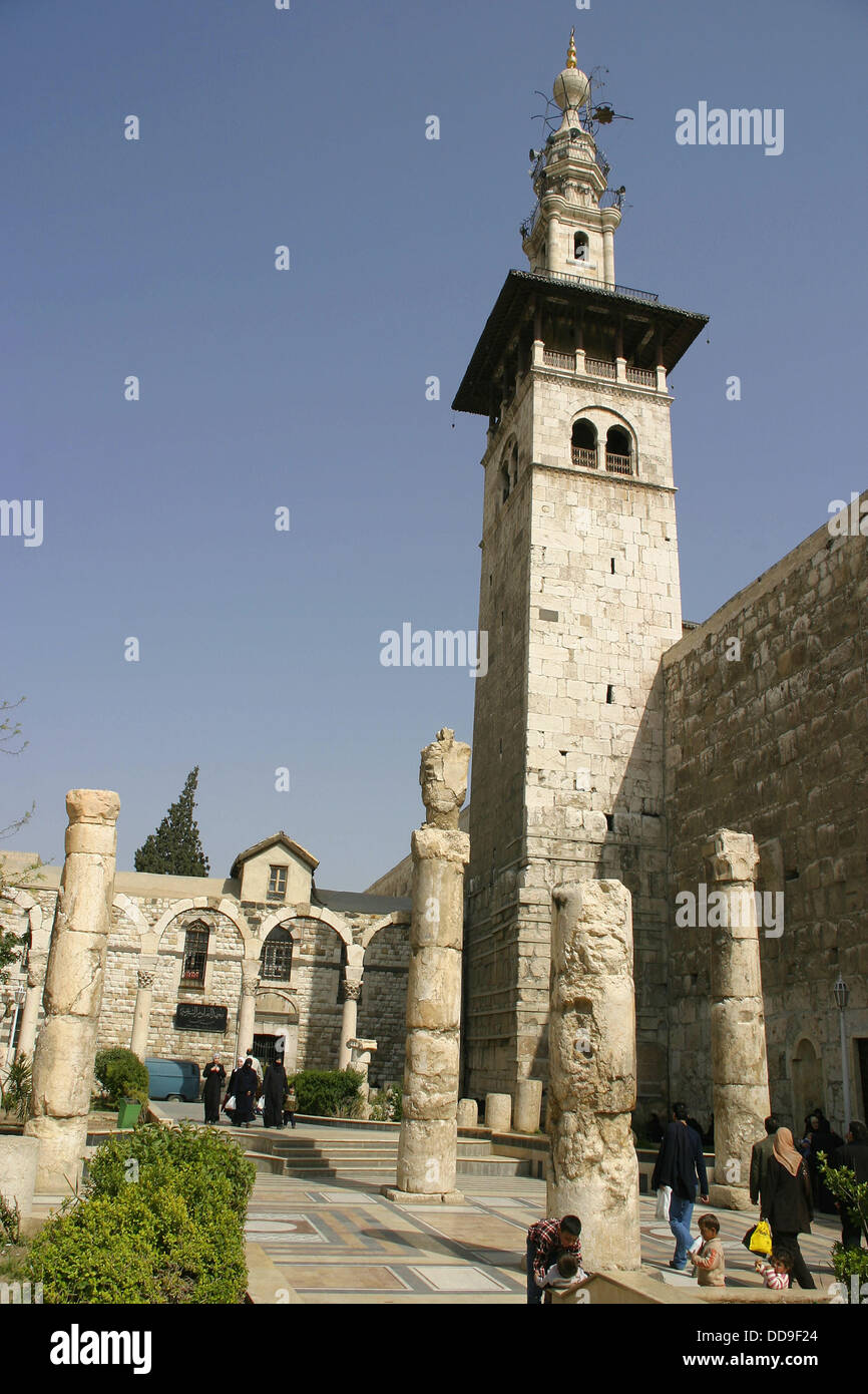 Walid i hi-res stock photography and images - Alamy
