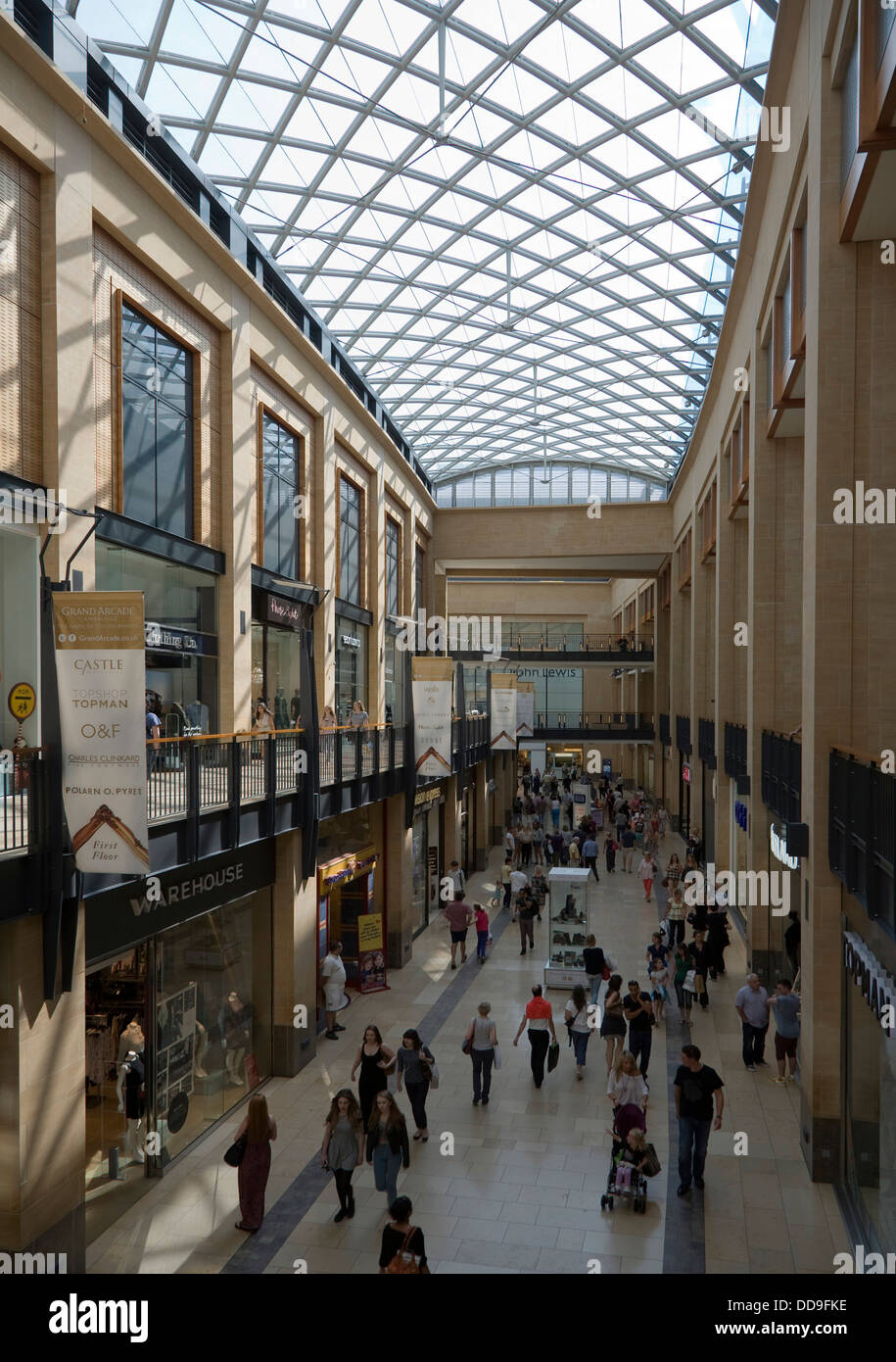Lion Yard shopping centre Cambridge England Stock Photo - Alamy