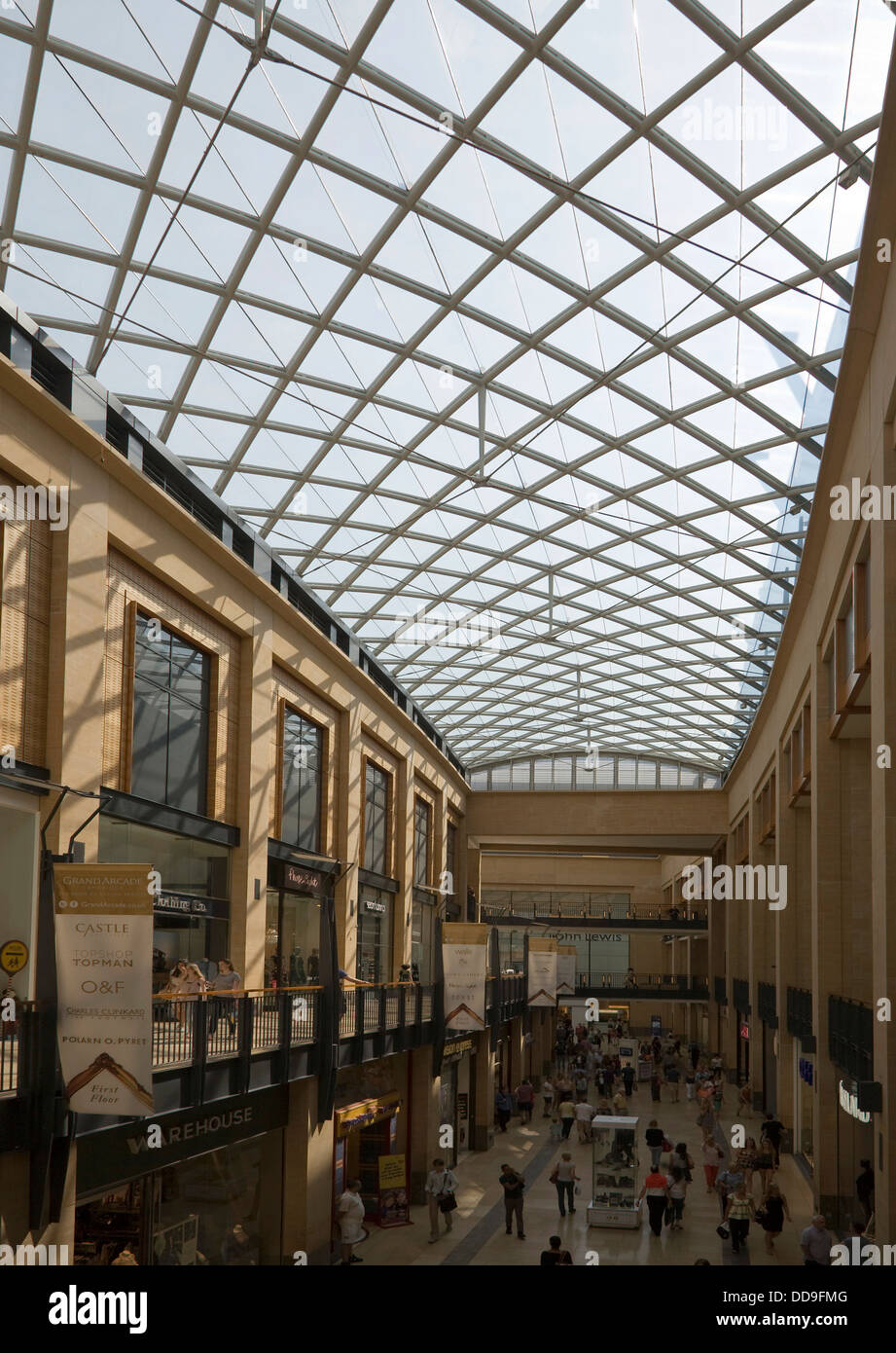 Lion Yard shopping centre Cambridge England Stock Photo - Alamy