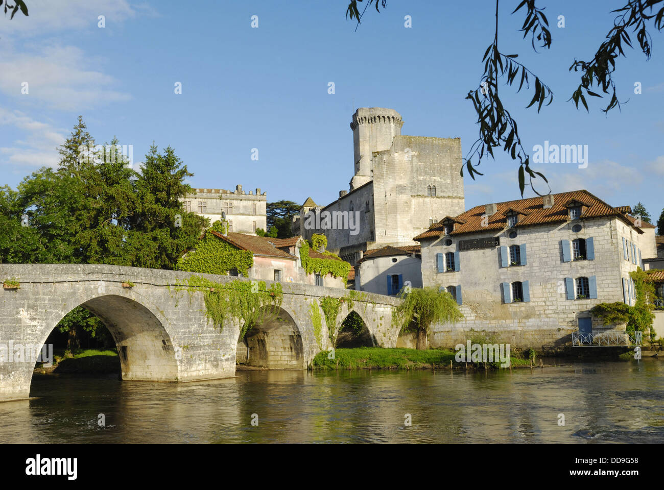 Bourdeilles castle hi-res stock photography and images - Alamy