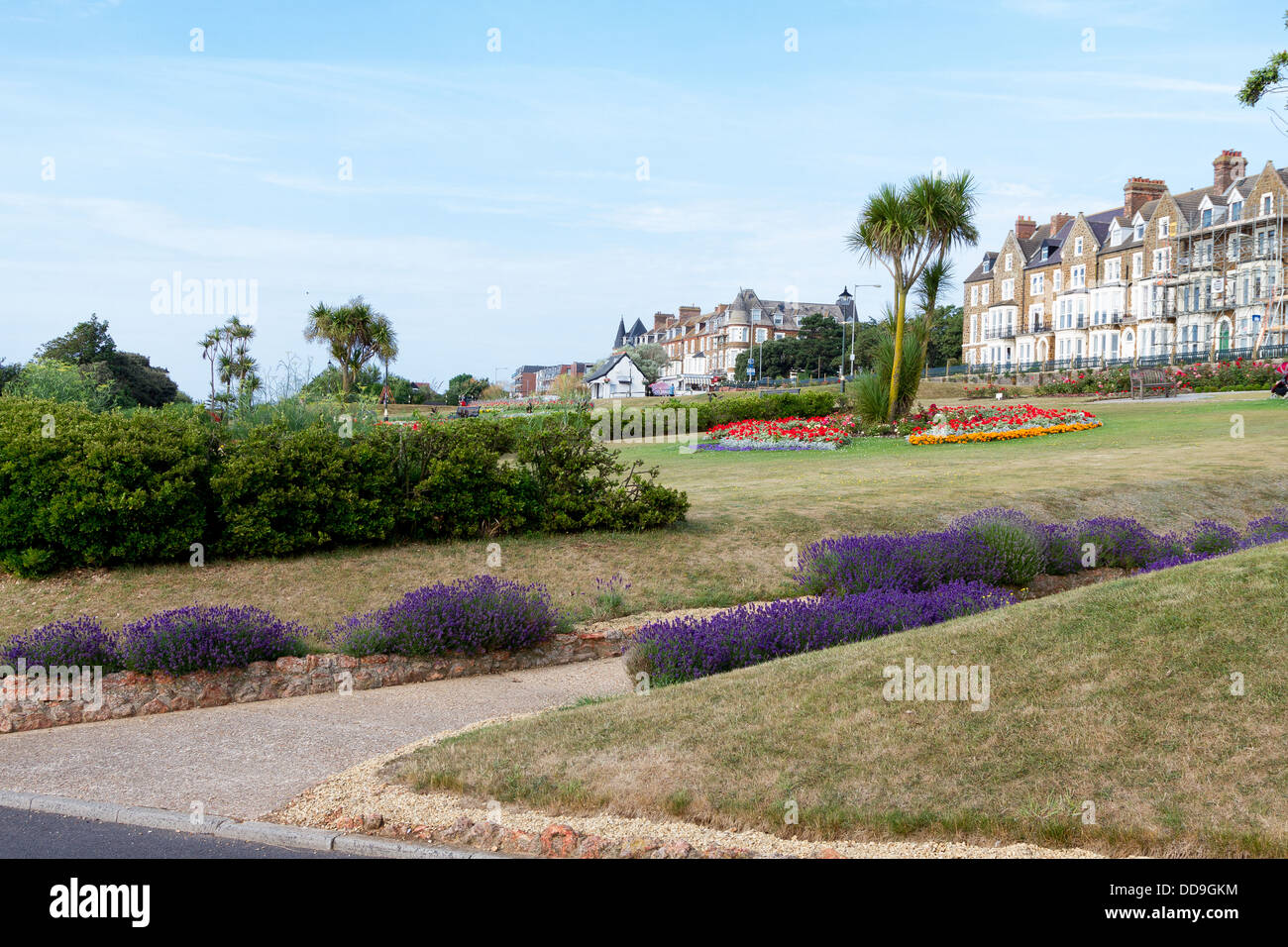 Hunstanton norfolk promenade hi-res stock photography and images - Alamy
