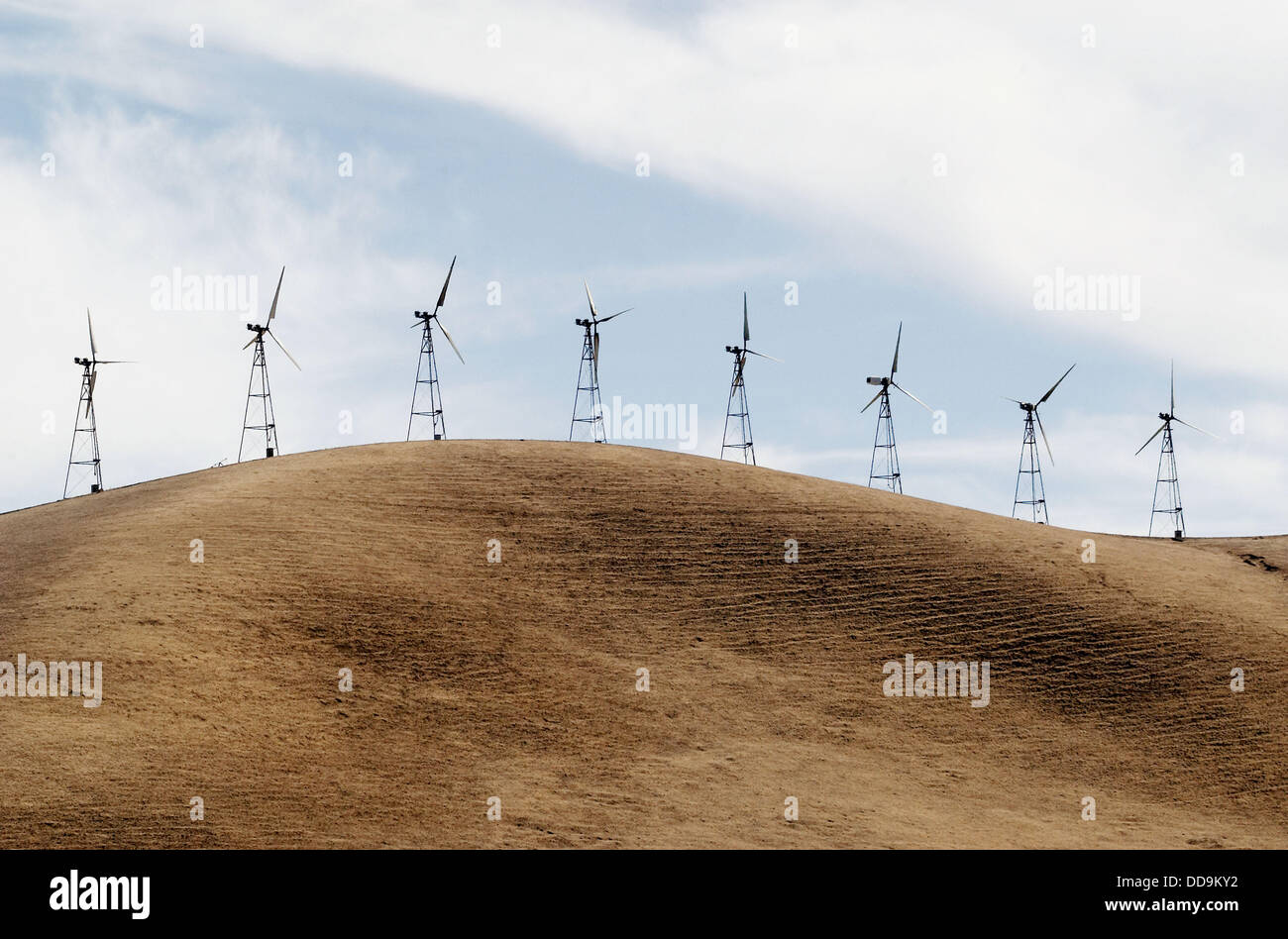 Generator machines hi-res stock photography and images - Alamy