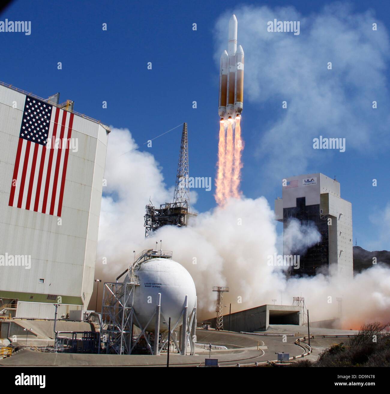 Vandenberg air force base hi-res stock photography and images - Alamy