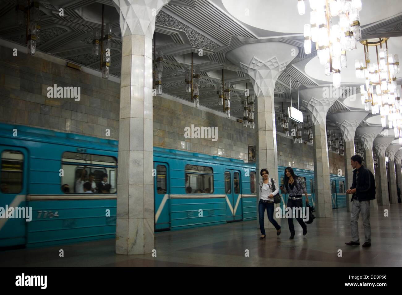 Public transport in uzbekistan hi-res stock photography and images - Alamy