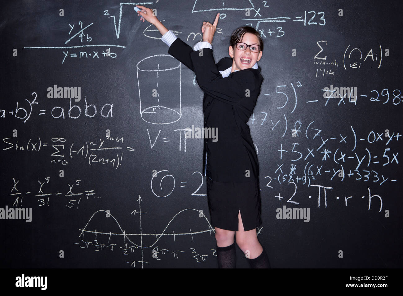 Portrait of girl solving problems, smiling Stock Photo - Alamy