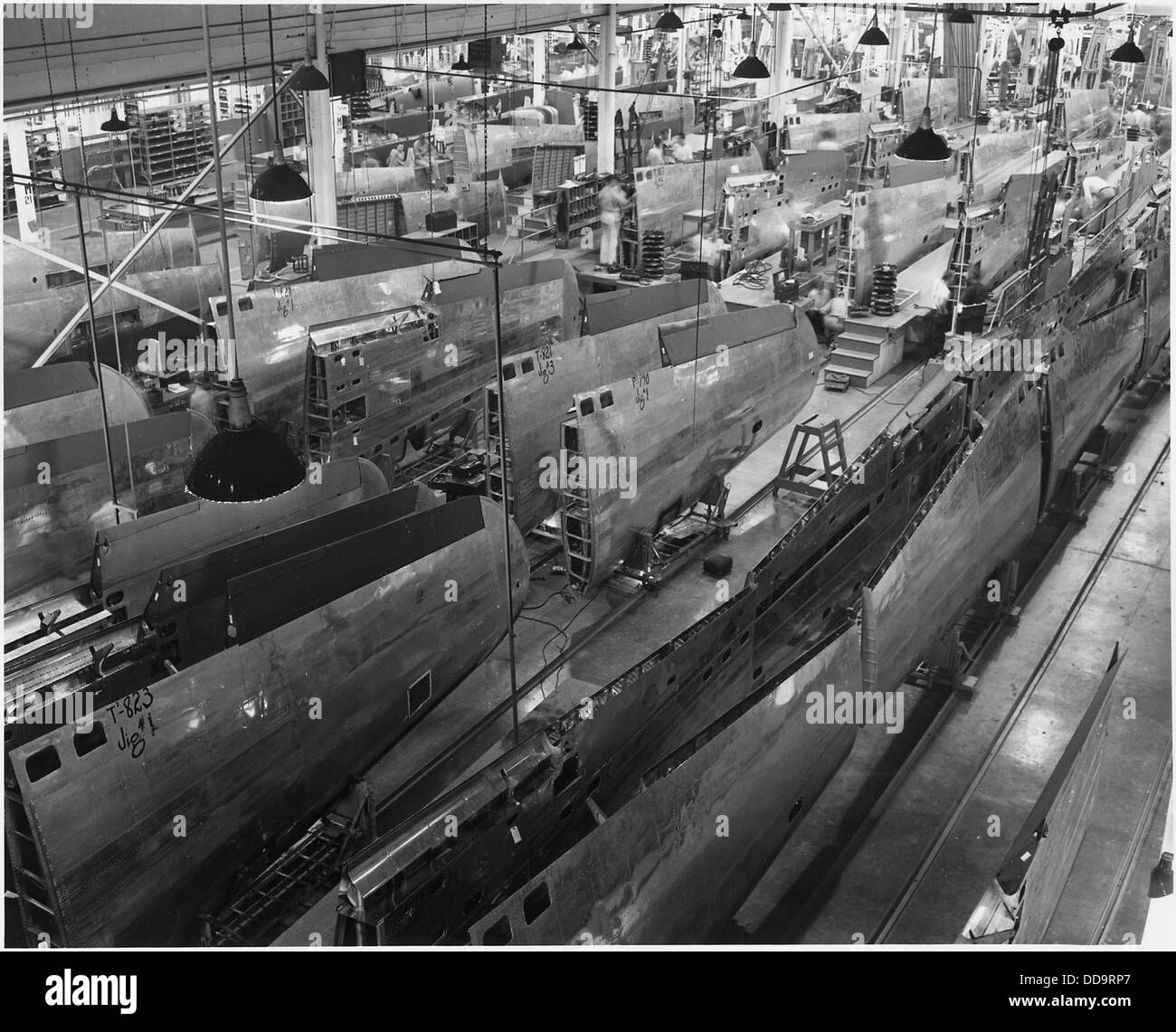 North american aviations wing assembly department in inglewood hi-res ...