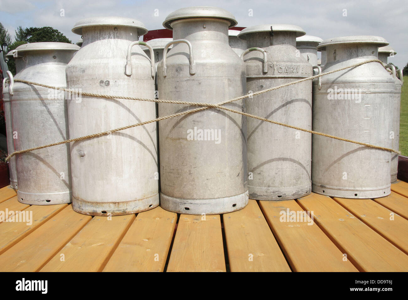 Milk churns lorry hi-res stock photography and images - Alamy