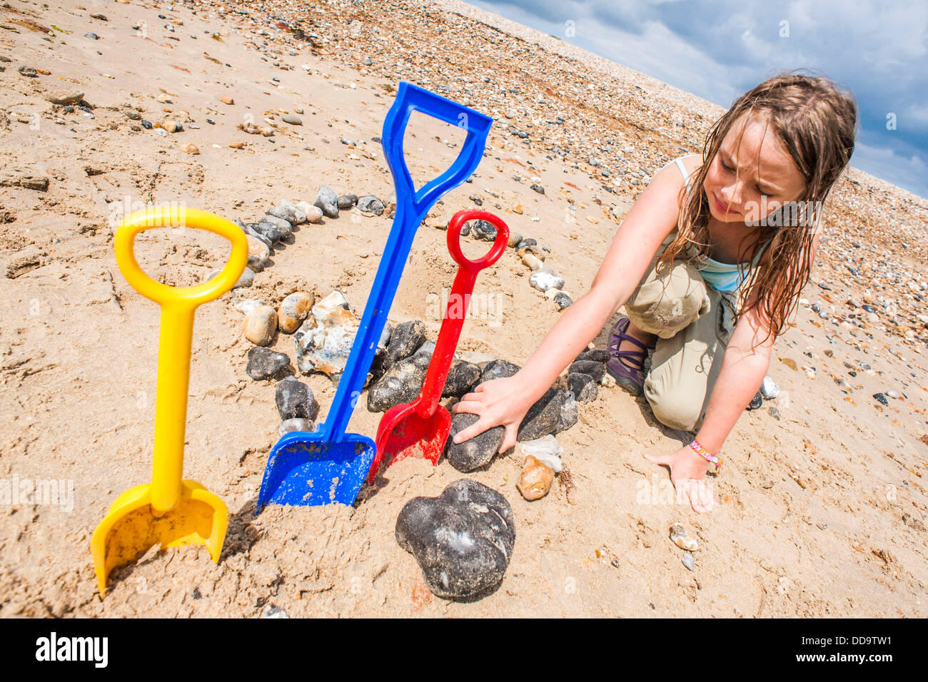 Climping hi-res stock photography and images - Alamy