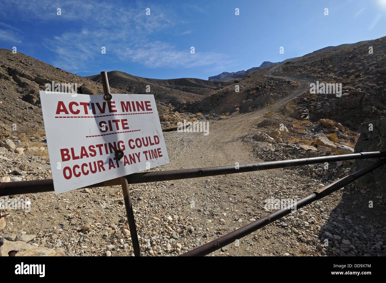 Mining safety sign usa hi-res stock photography and images - Alamy