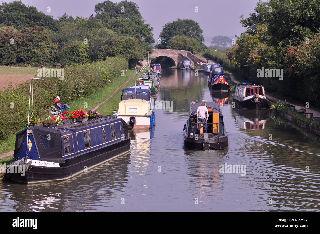 Grand Union Canal looking northwest from Gayton Junction ...