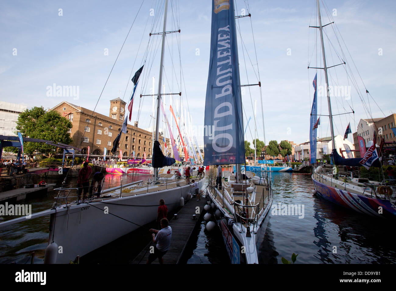 Round the world Clipper race 2013-2014 longest race in the world ...