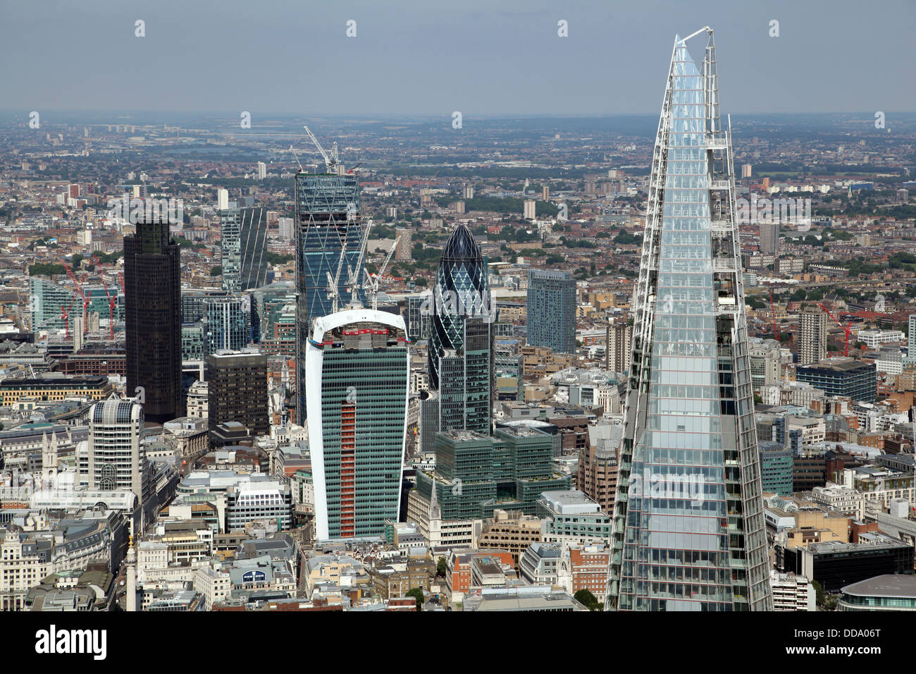 The shard and gherkin hi-res stock photography and images - Alamy