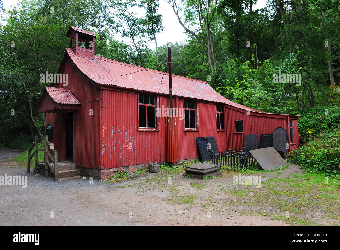 Tin church uk hi-res stock photography and images - Alamy
