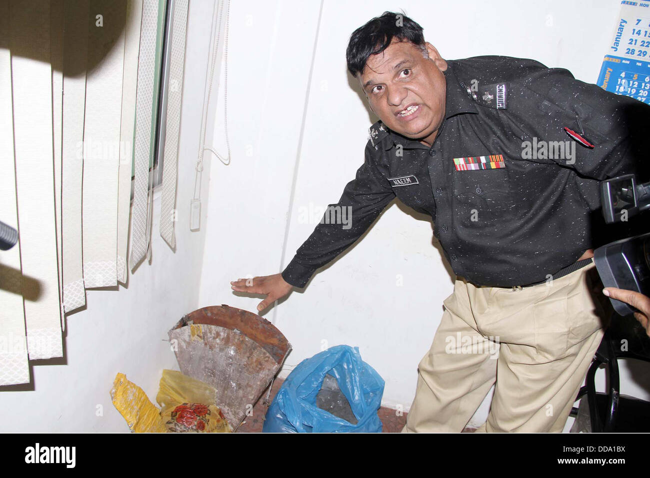 Karachi, Pakistan. 29th Aug, 2013. Sohrab Goth Police Station House ...