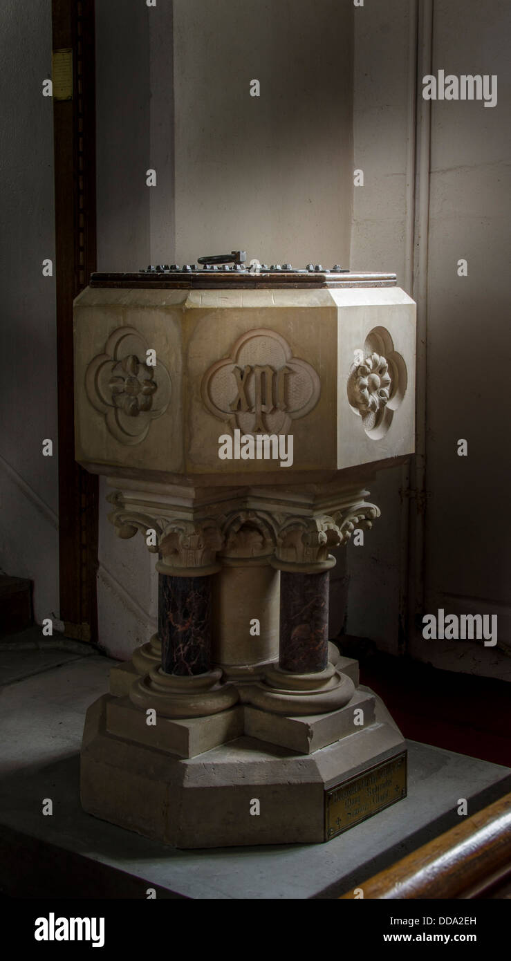 Church Font High Resolution Stock Photography and Images - Alamy
