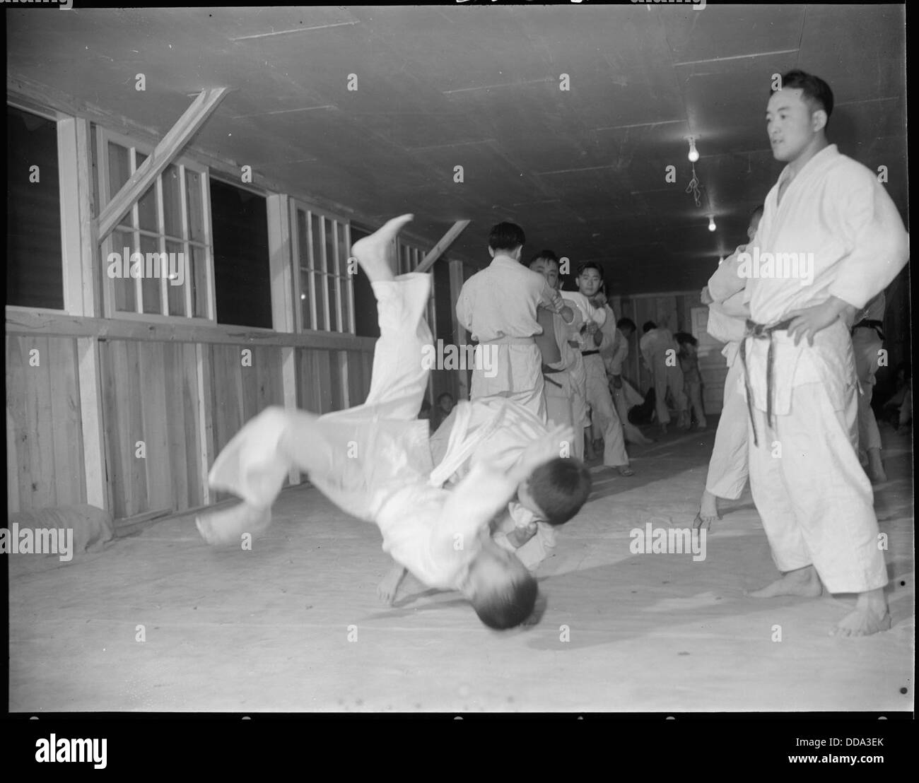 This image depicts a judo class held at the Rohwer Relocation Center in ...