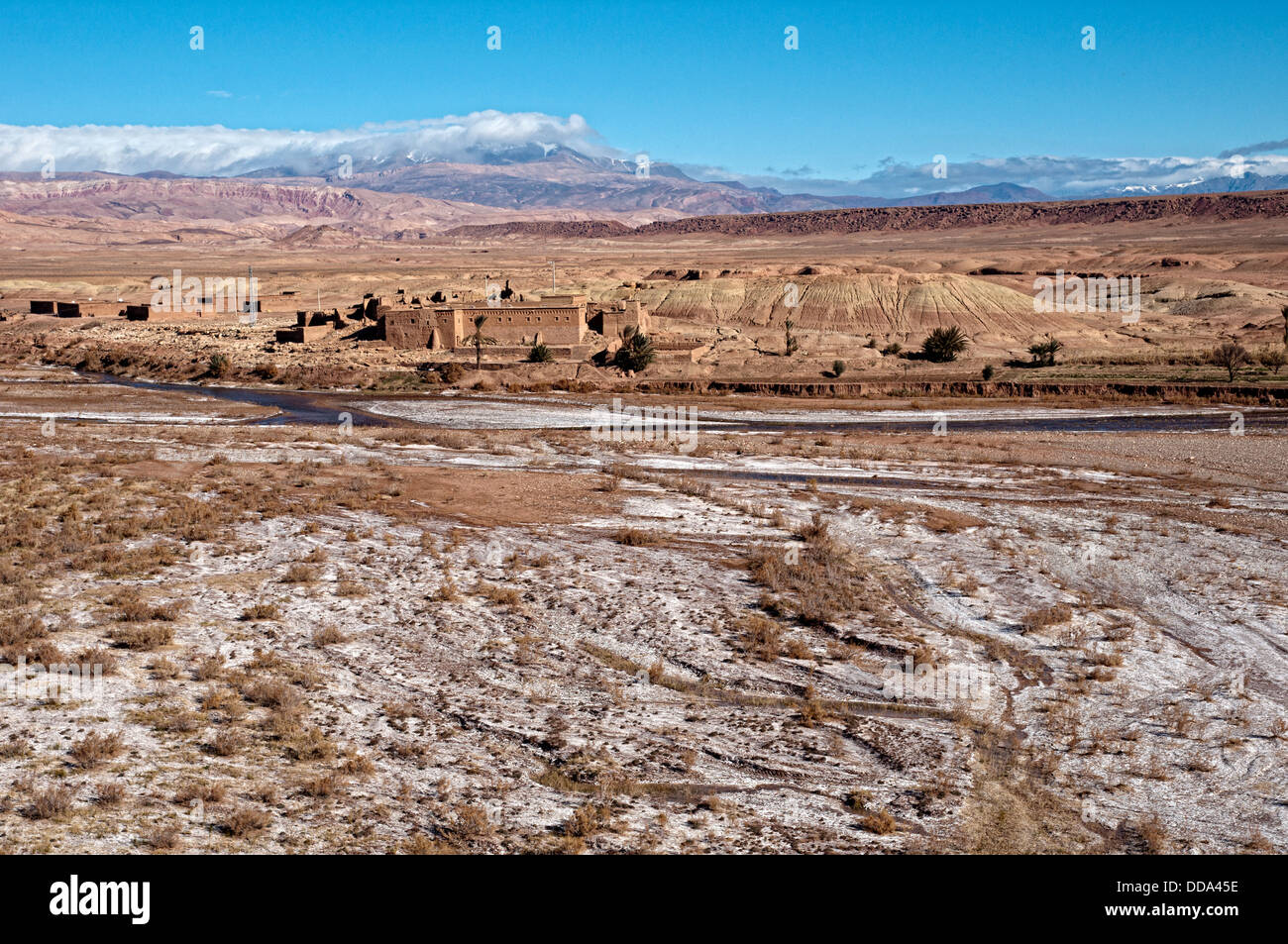 Ksar, mud brick castle, just before reaching Ait Benhaddou, Morocco ...