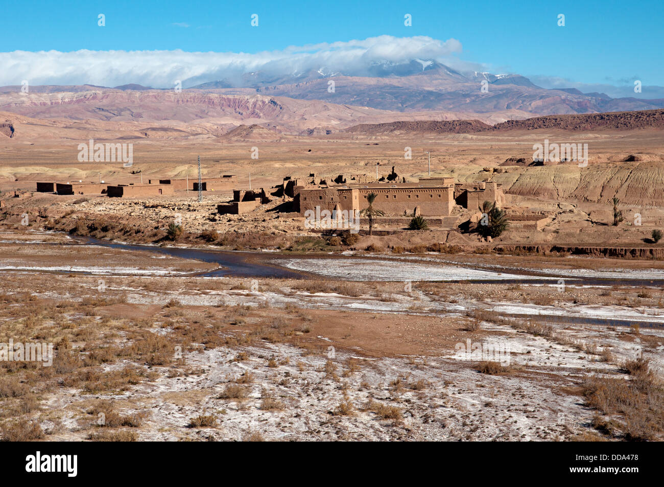 Ksar, mud brick castle, just before reaching Ait Benhaddou, Morocco ...