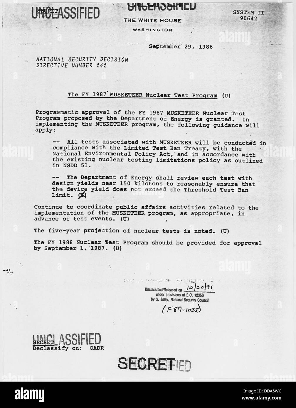 Military nuclear weapons program Black and White Stock Photos & Images ...