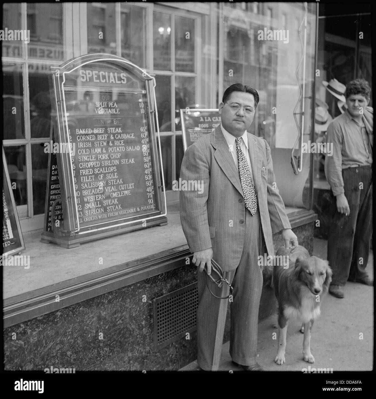 American military funeral in Black and White Stock Photos & Images - Alamy