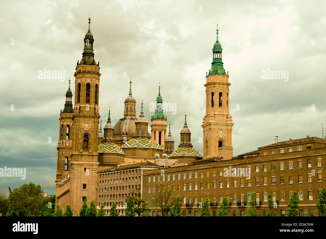 Zaragoza Basilica–Cathedral of Our Lady of the Pillar Stock Photo - Alamy