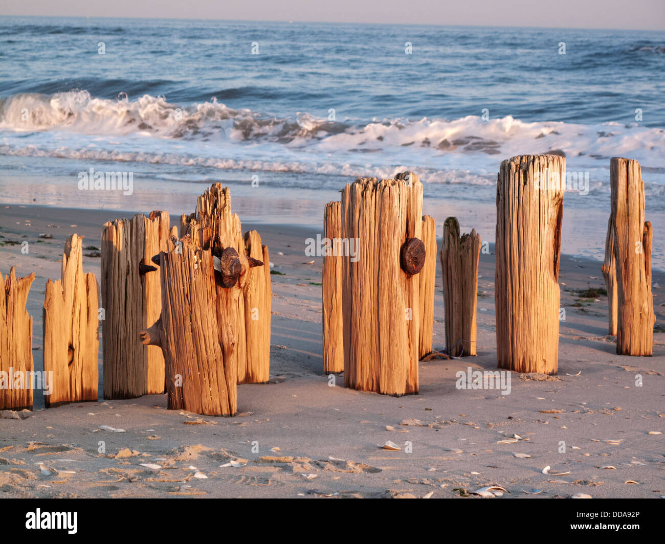 Support pylons hi-res stock photography and images - Alamy