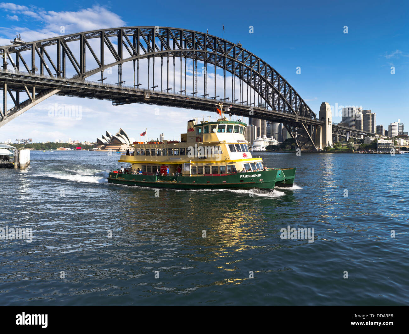 dh Sydney Harbour SYDNEY AUSTRALIA Harbour City Ferries ferry Opera ...