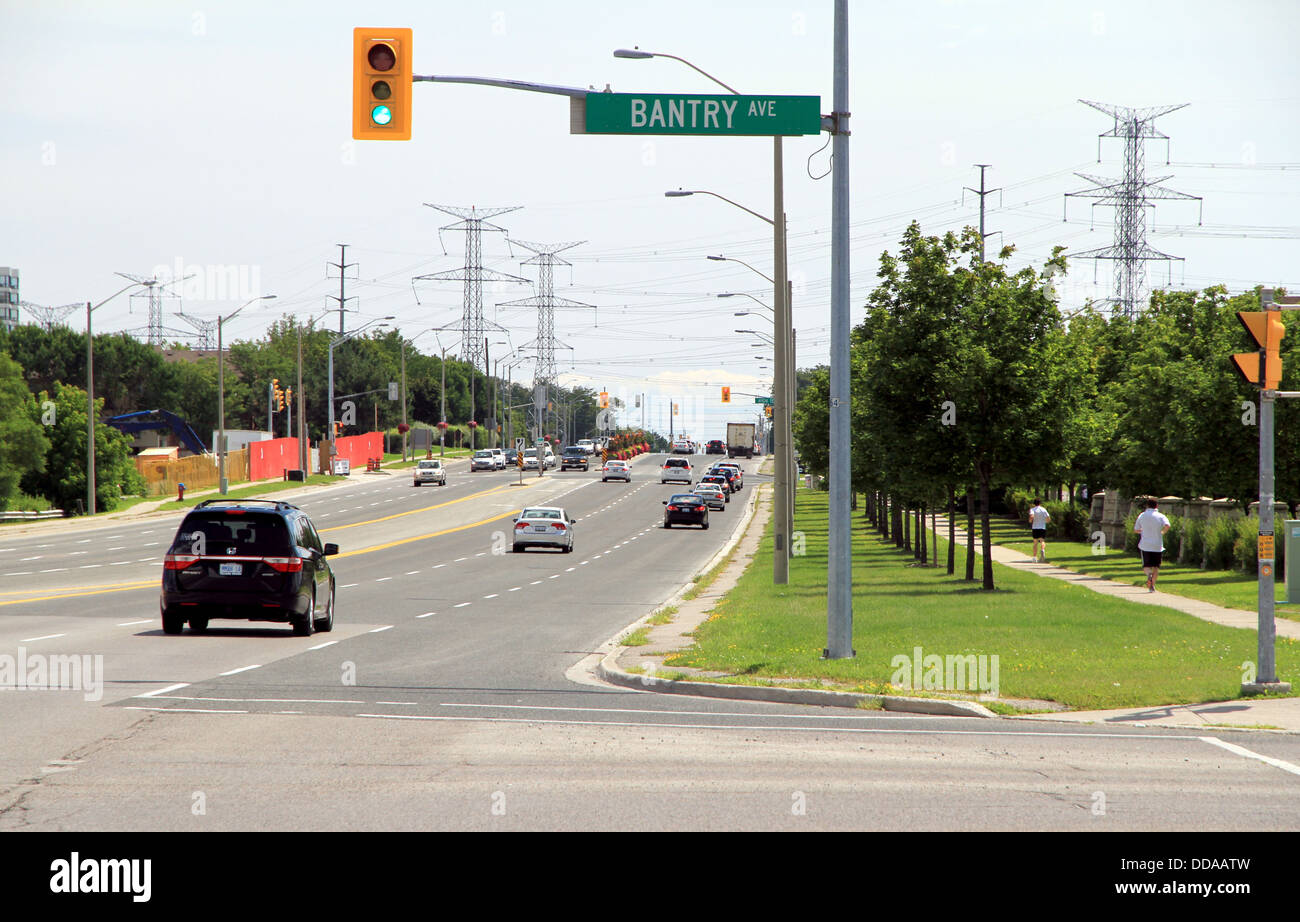 Road suburban hi-res stock photography and images - Alamy