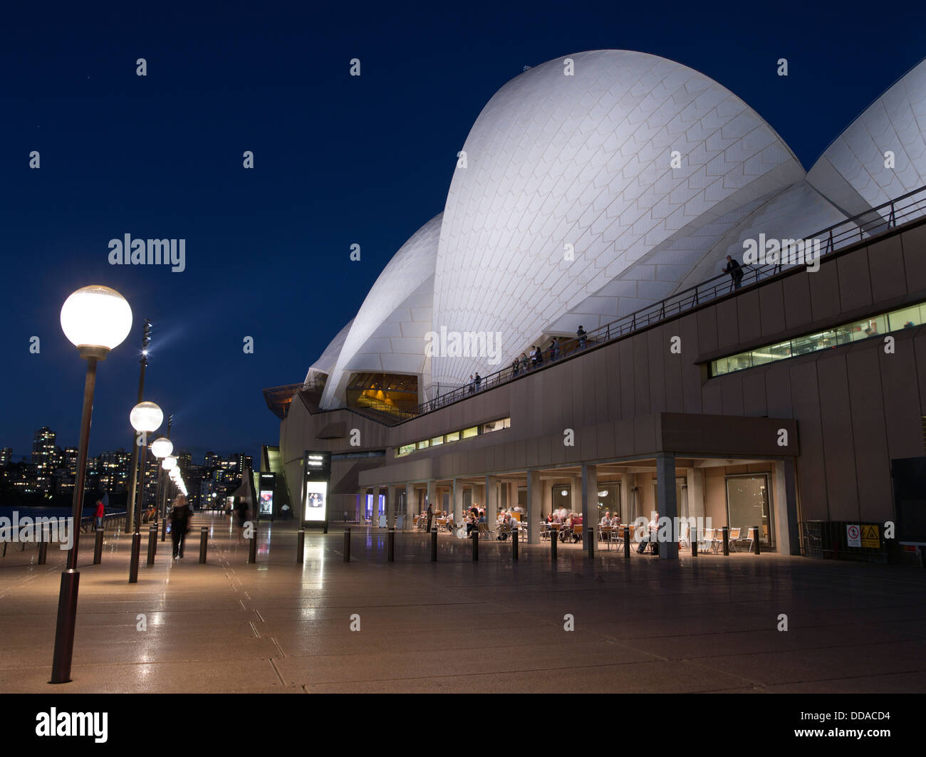 Sydney opera house moody hi-res stock photography and images - Alamy