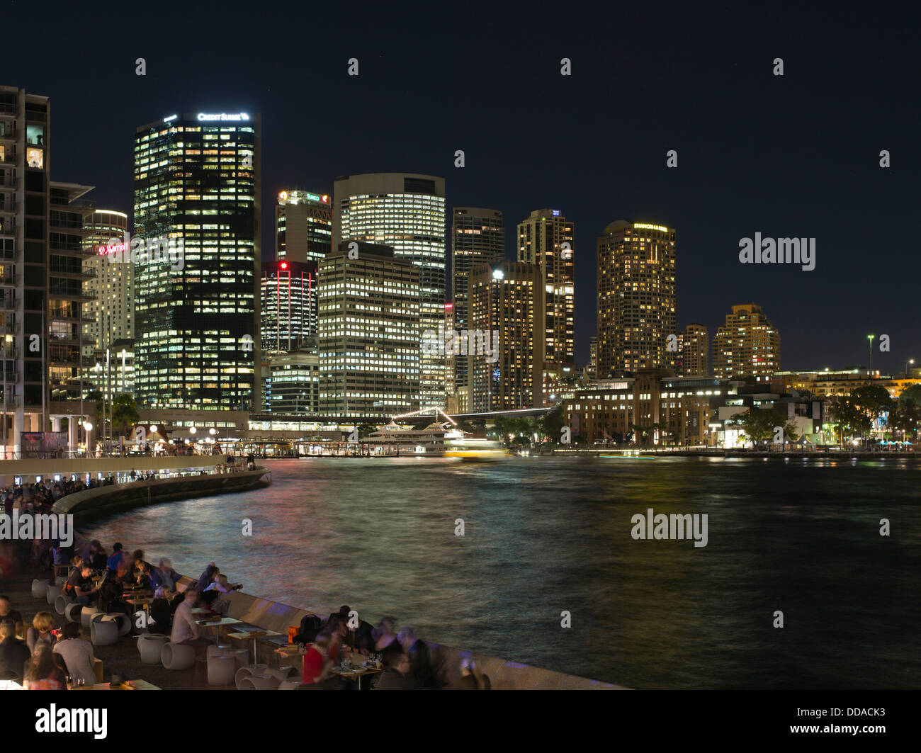 dh Sydney Harbour SYDNEY AUSTRALIA Cafe people evening alfresco cafe ...